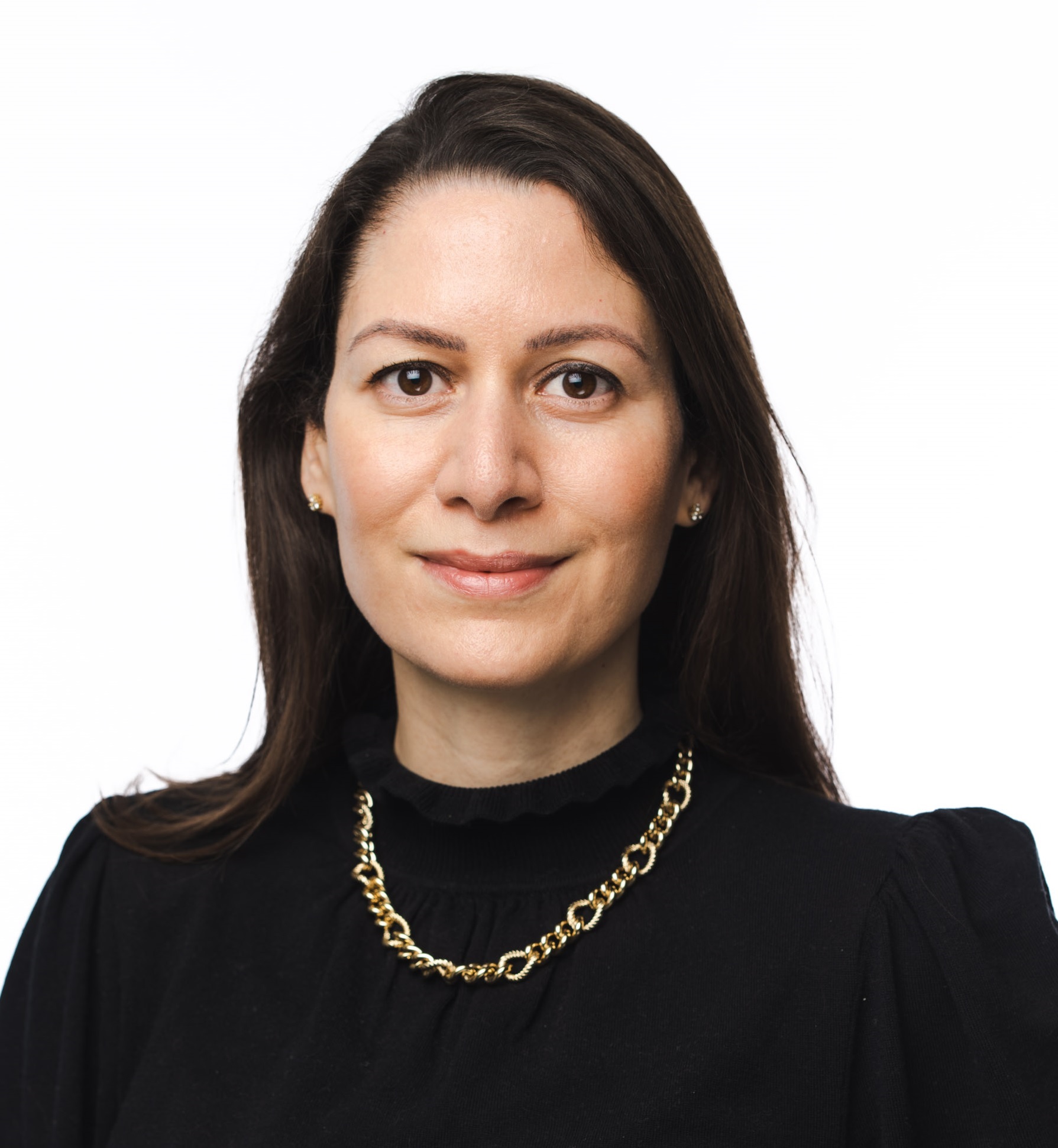 Zenah Shuhaiber | Biographies | J.P. Morgan Asset Management